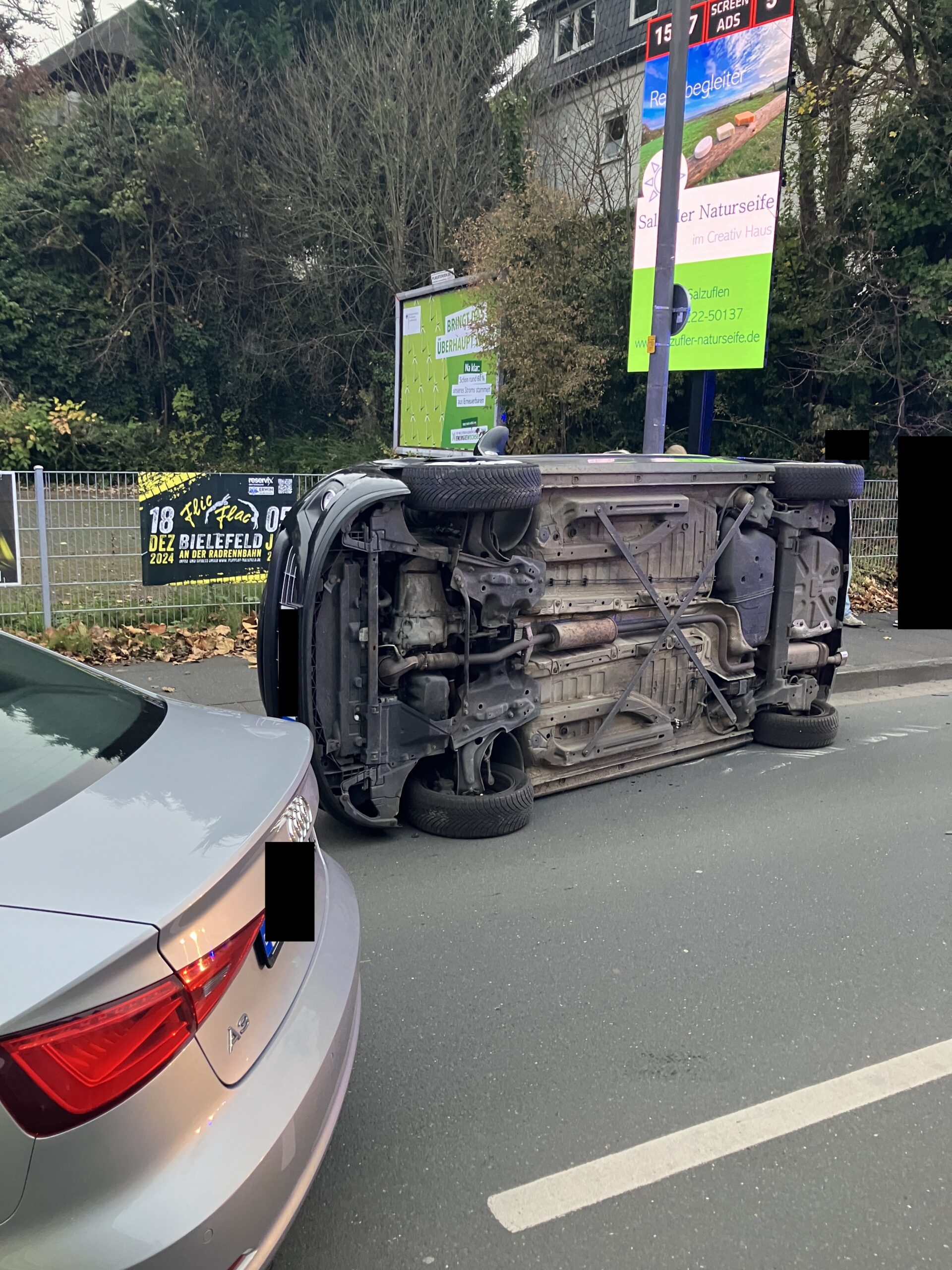 EB 944 „TH P-Klemmt 1 – VU, eine Person eingeklemmt“ OT Bad Salzuflen – Feuerwehr Bad Salzuflen